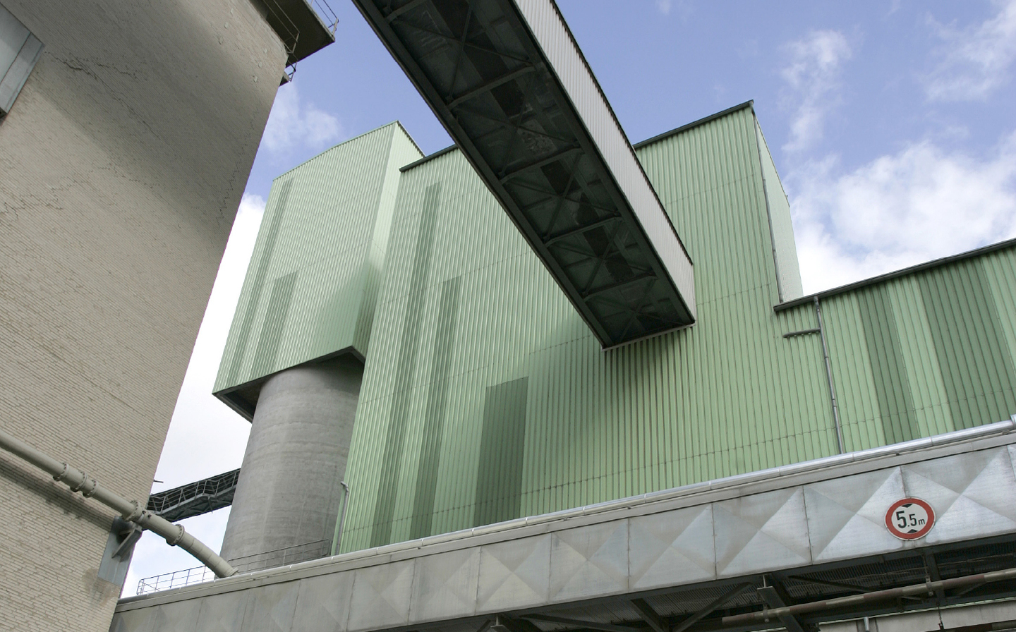 Dyckerhoff AG : Engineering Constructions : Projects : KRANZ engineering